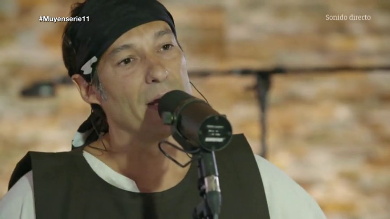 Santi Sánchez Inhumano interpreta la cabecera de 'Marco'